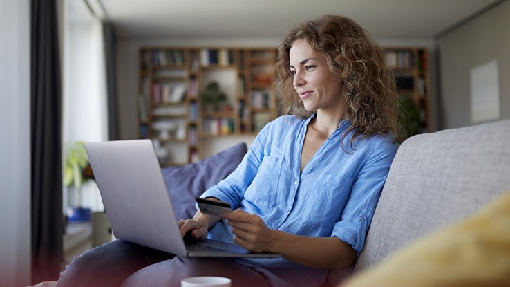 The Complete Guide to Monitoring Your Credit